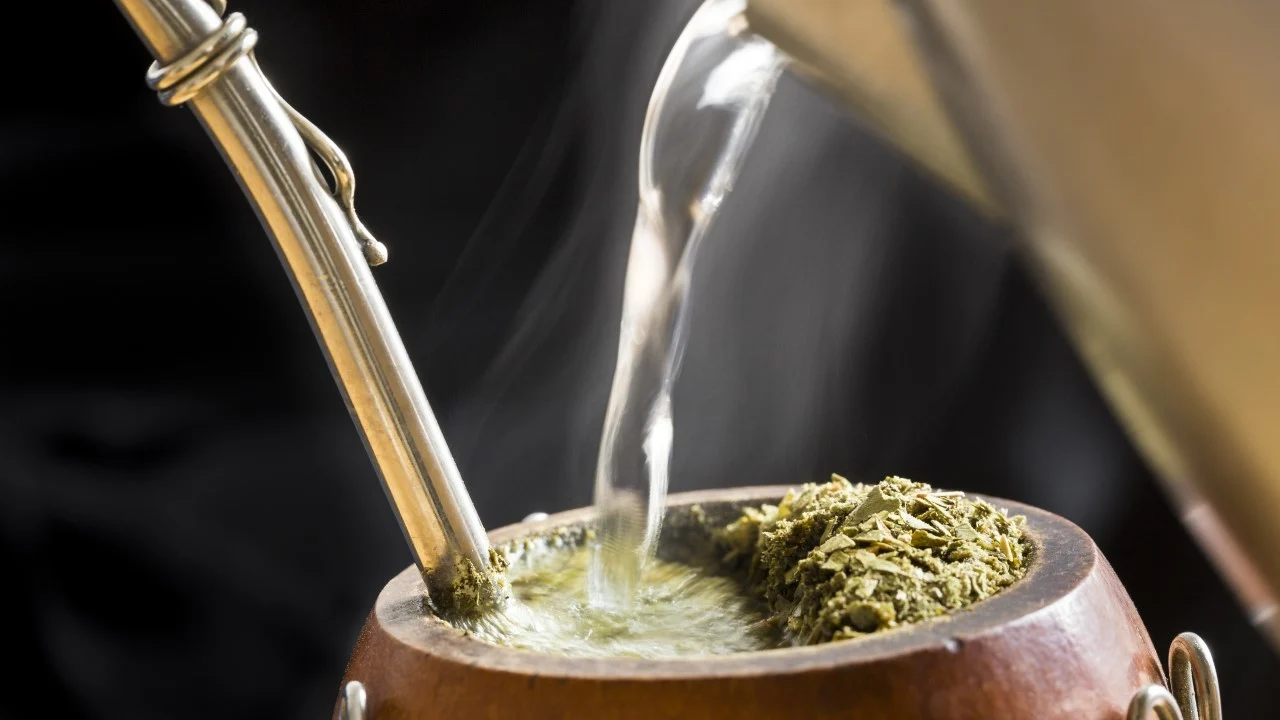 Una infusión que es parte de nuestra identidad: El Mate - Matices del Vino